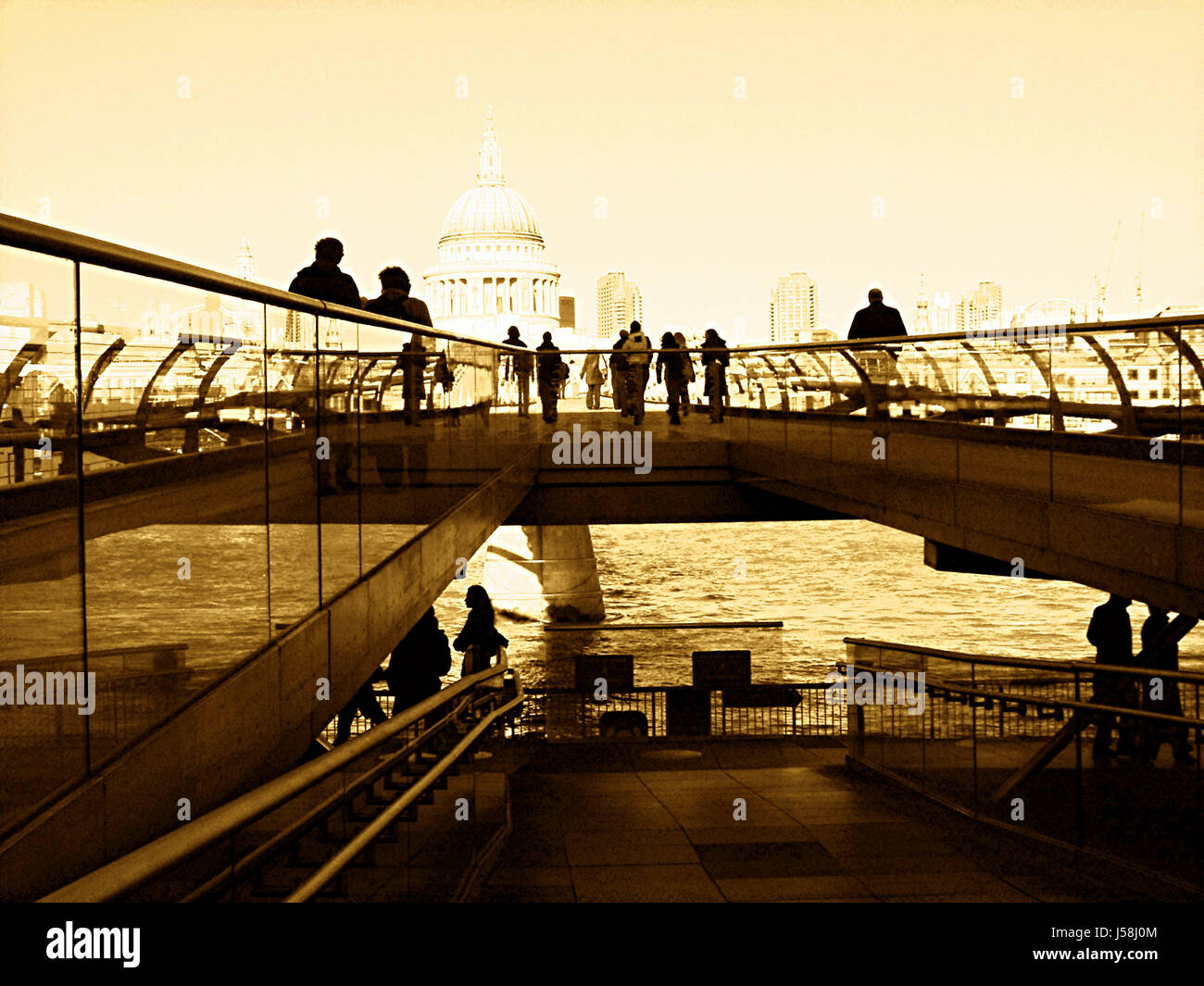 Sepia london hi-res stock photography and images - Alamy