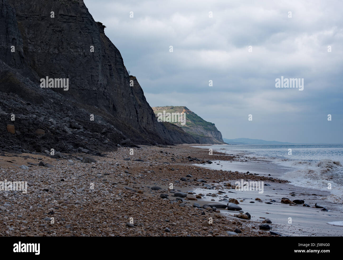 Fossil-enriched cliffs at Charmouth, Dorset Stock Photo - Alamy