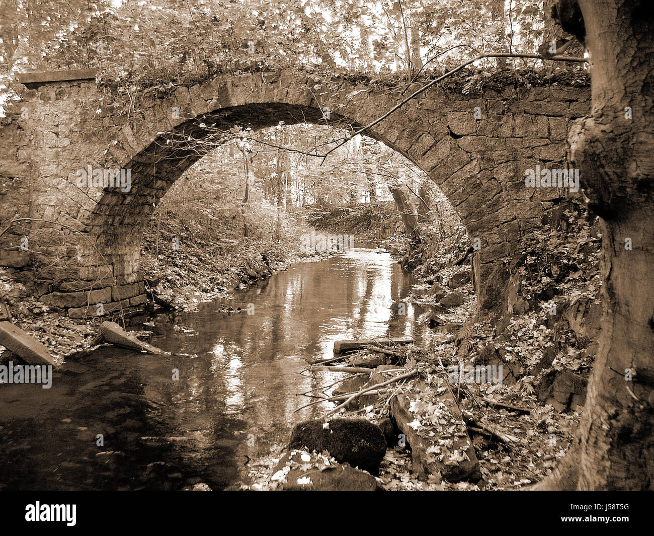old bridge Stock Photo - Alamy