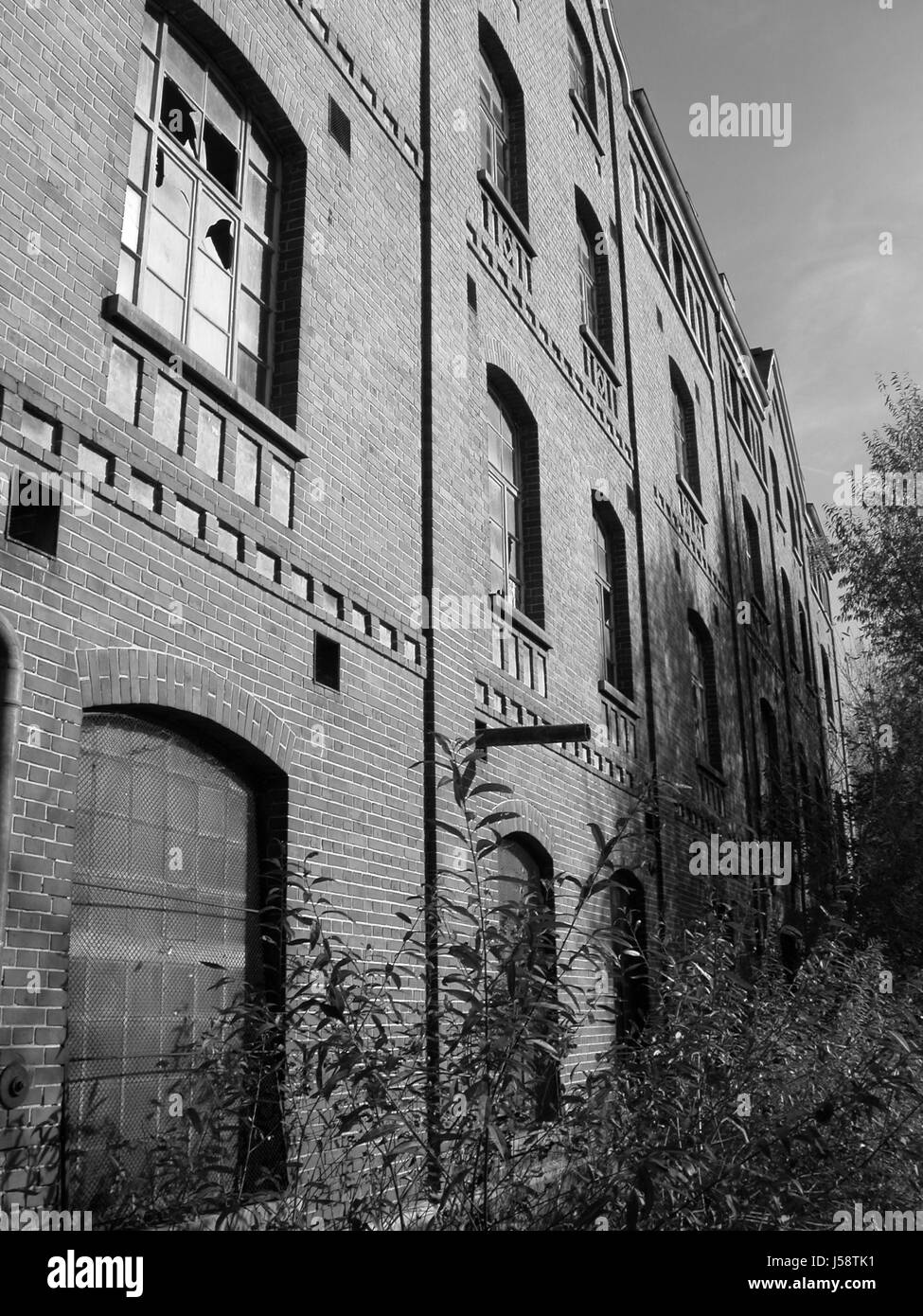 Old factory Black and White Stock Photos & Images - Alamy