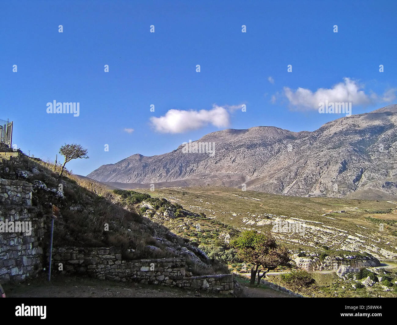 mountains in crete 2 Stock Photo - Alamy
