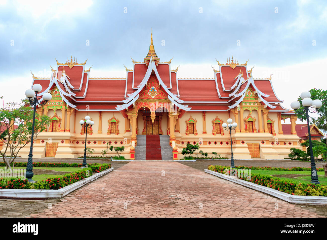 Wat pha that luang hi-res stock photography and images - Alamy