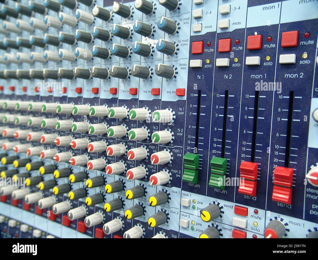 keyboard music studio digital buttons mixer governor key board sound ...