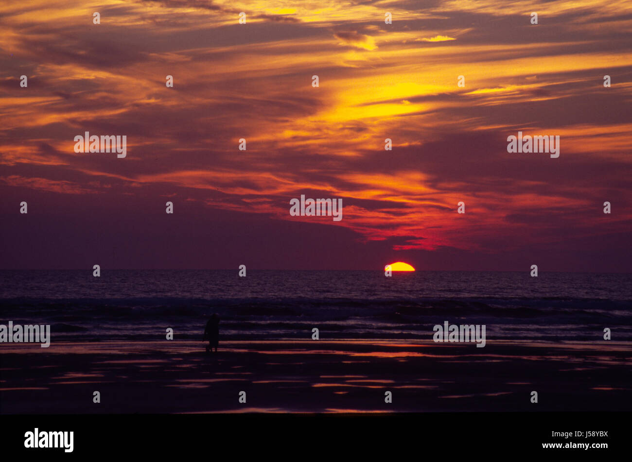 Teilsonne hi-res stock photography and images - Alamy