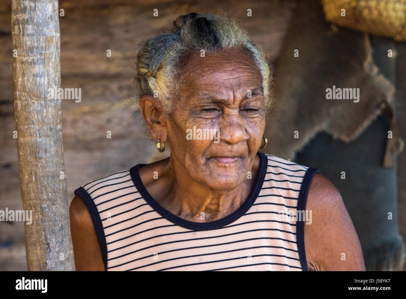 Elderly cuban woman hi-res stock photography and images - Alamy