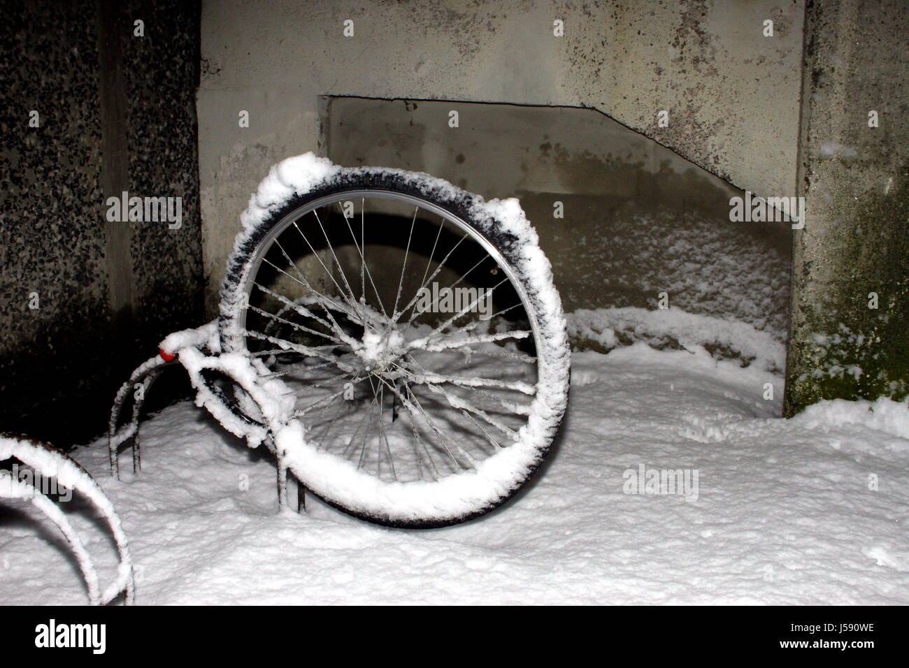 See brash wheel hi-res stock photography and images - Alamy
