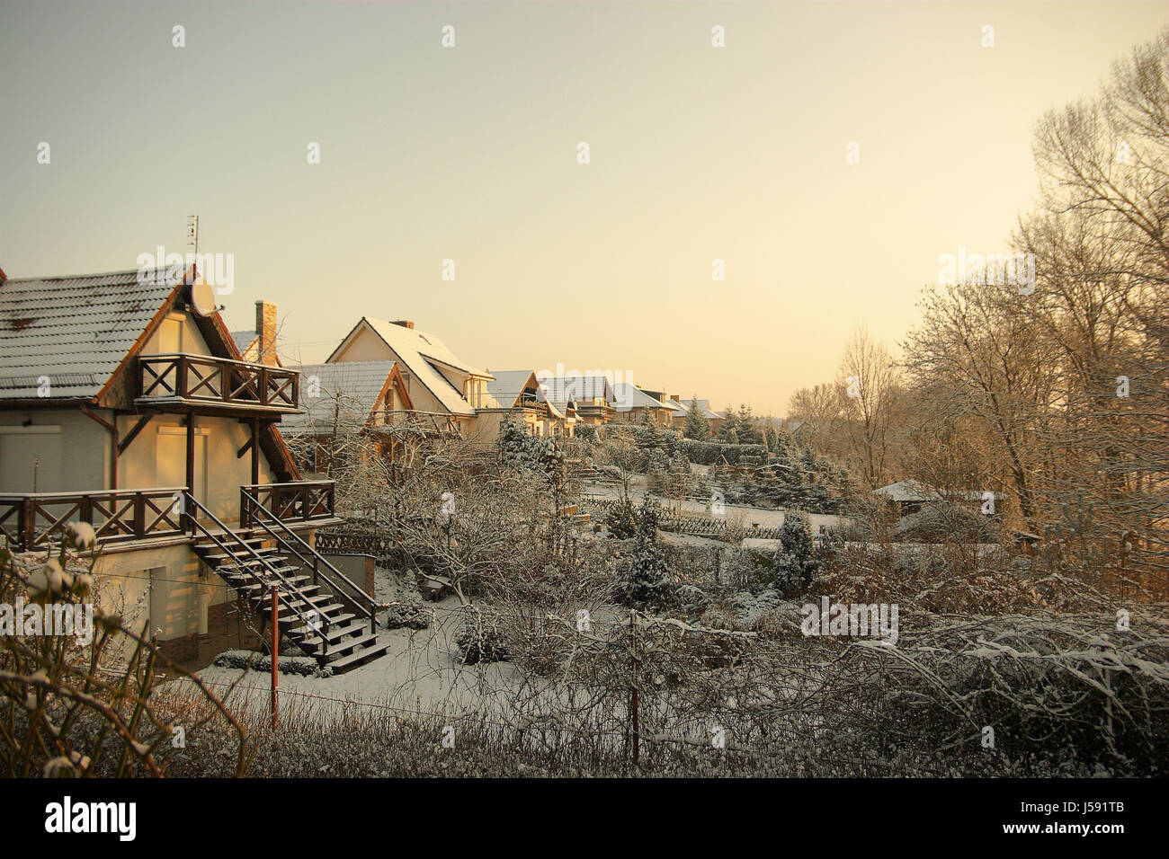 house building houses winter sunrise frost bungalow winter holidays ...