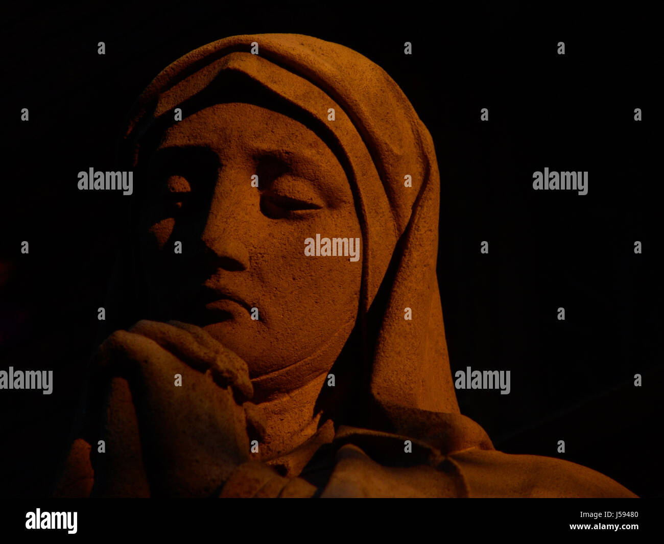 belief church remember statue sculpture look glancing see view looking ...