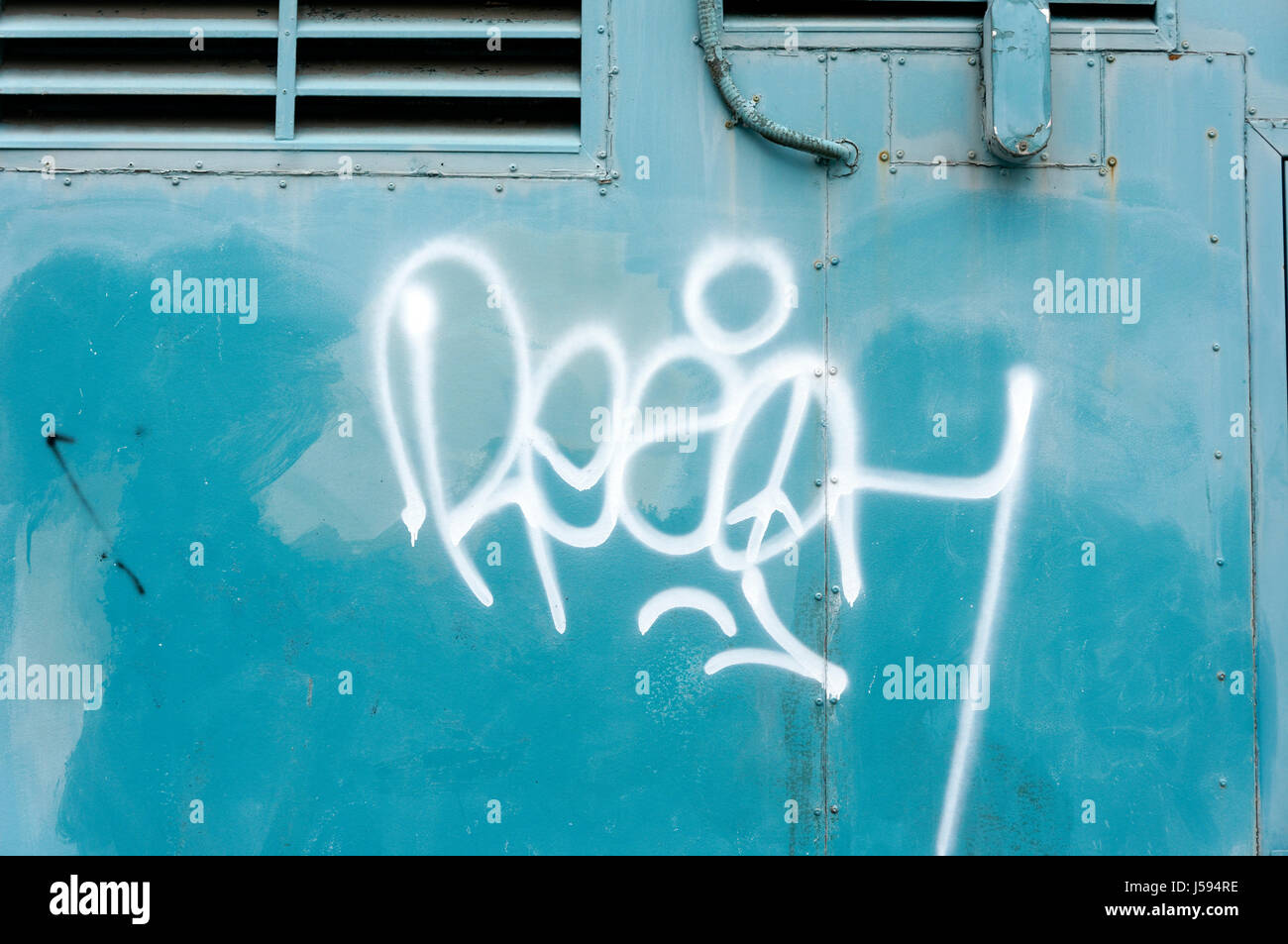 Graffiti tagging hi-res stock photography and images - Alamy