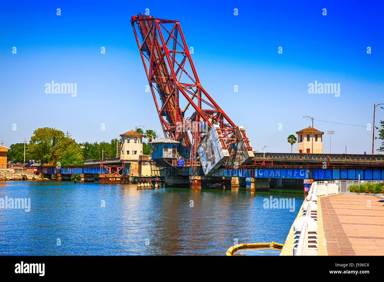 The Cass Street Rail Bridge in downtown Tampa FL Stock Photo - Alamy