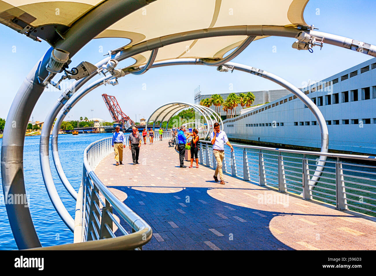 Riverwalk tampa hi-res stock photography and images - Alamy