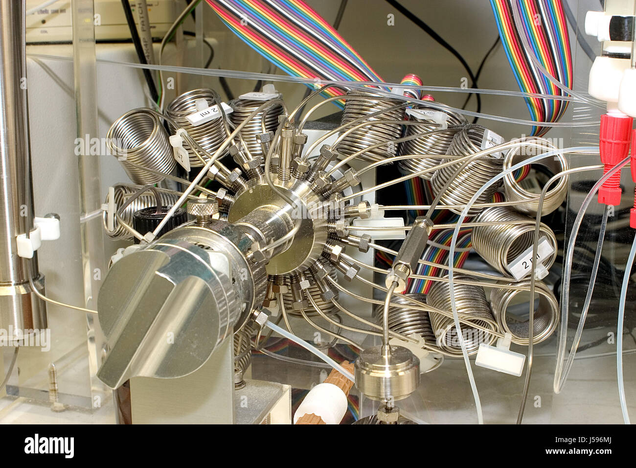 Fractionator hi-res stock photography and images - Alamy