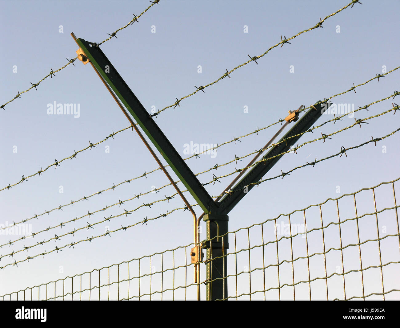 fence barbed wire barrier object protection security safety ...