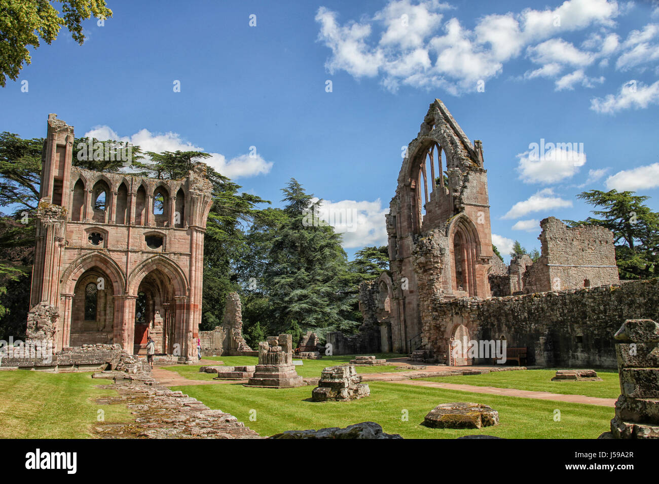 Dryburgh abbey on the Scottish borders Stock Photo - Alamy