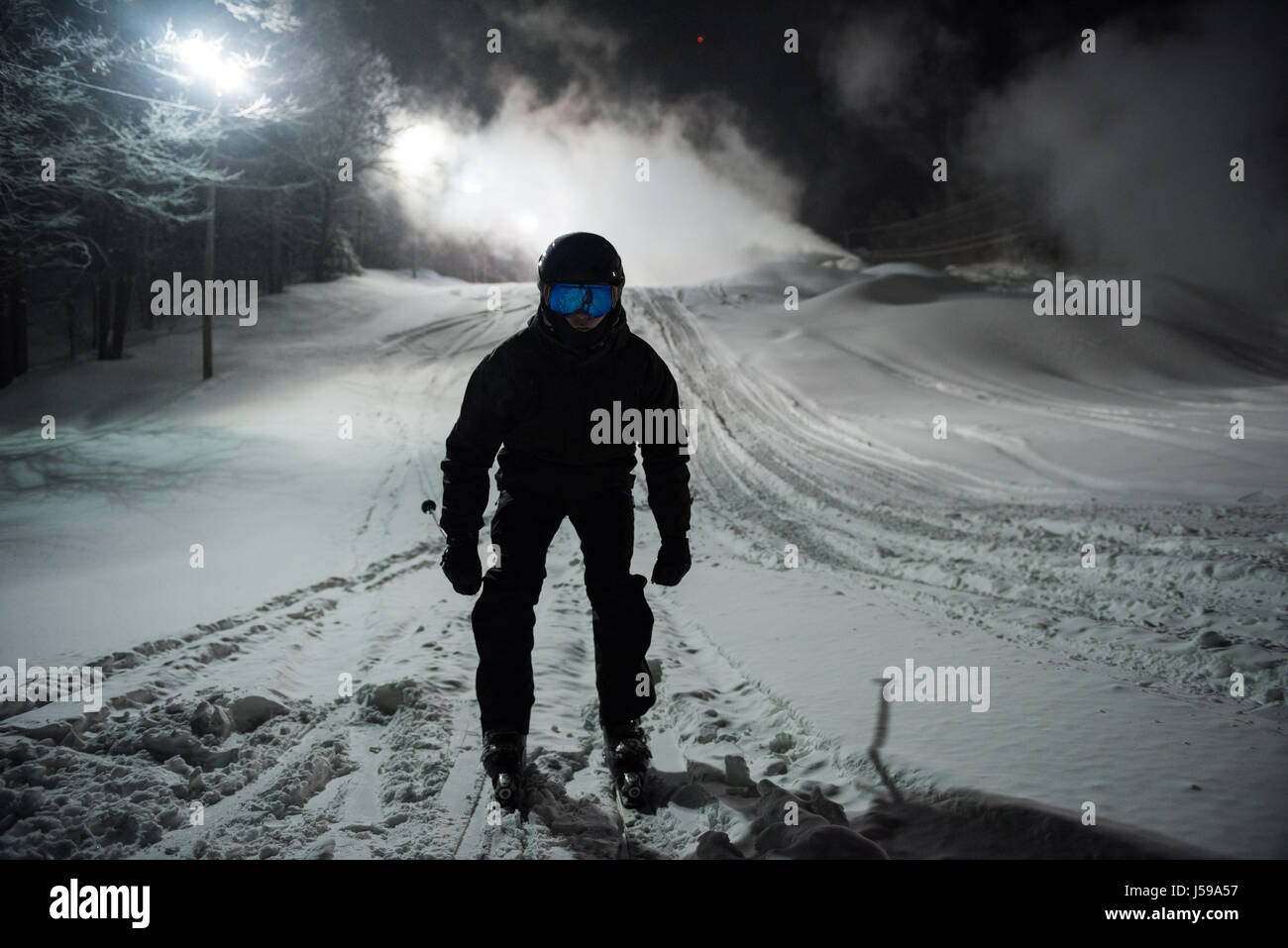 Night Snowboarding Photography