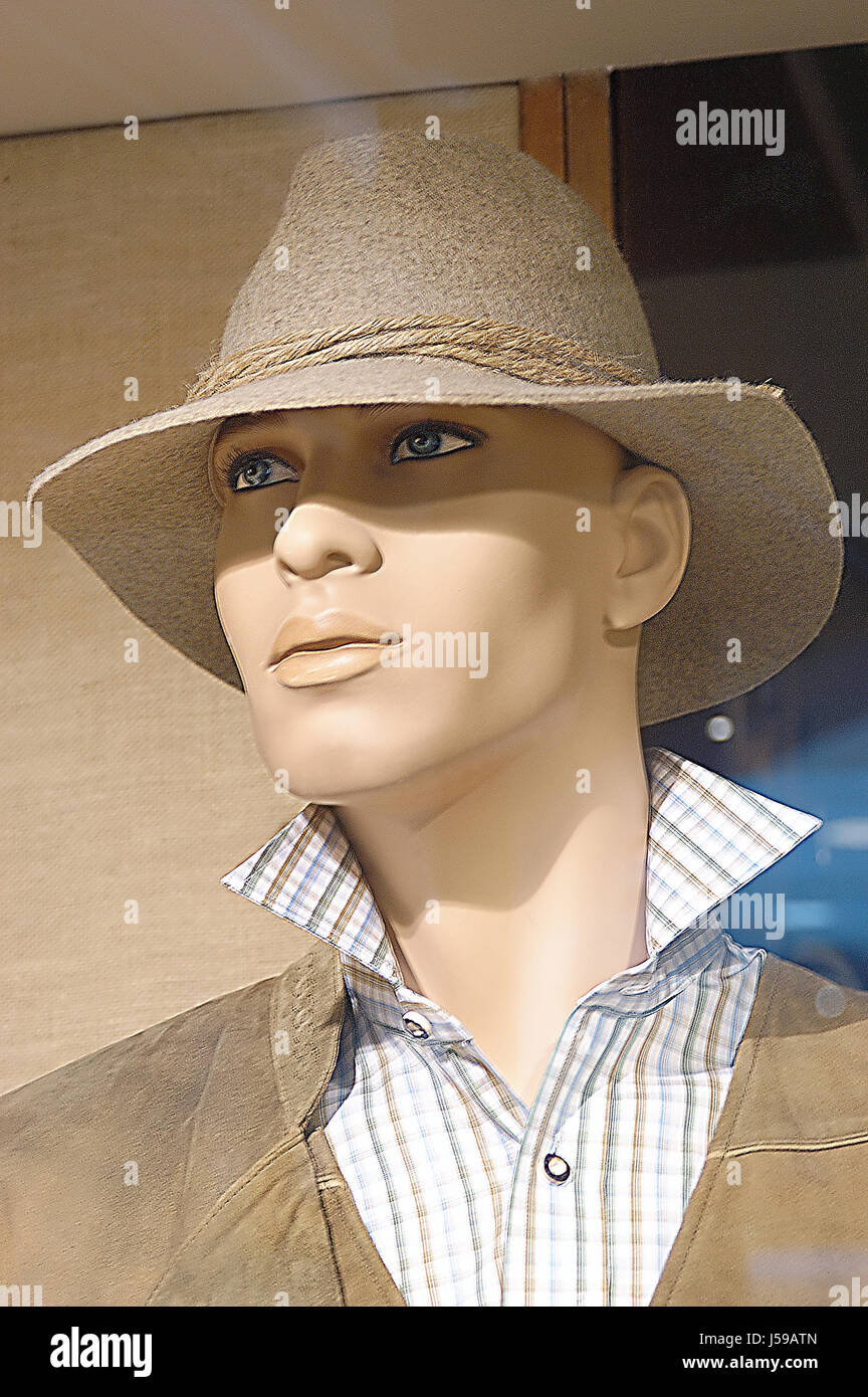 fashion exposition shop window doll dummy mannequin show-case shopping ...