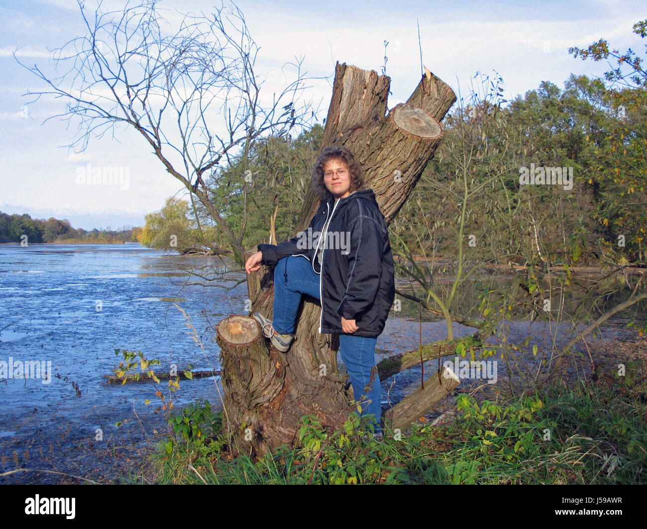 woman tree friendly kind snag teenager young younger salt water sea ...