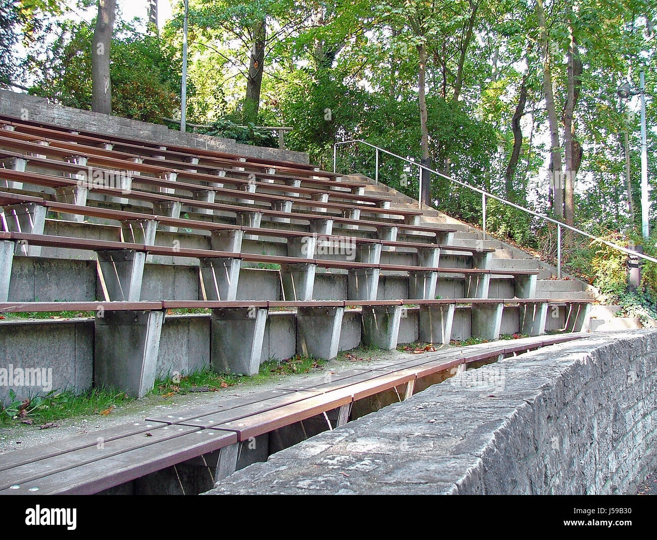 benches chairs seat onlooker tribune seats theatre style open air ...