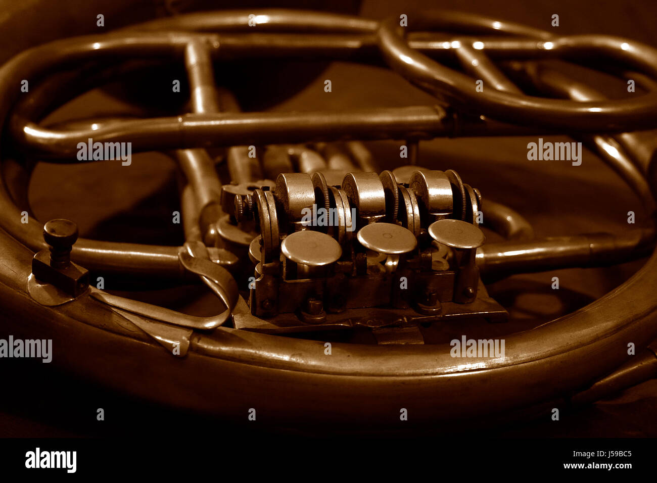 Brass orchestra hi-res stock photography and images - Alamy