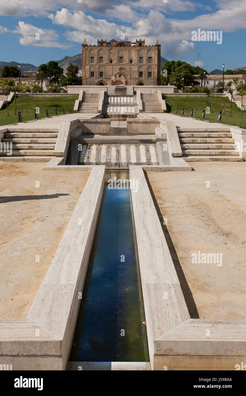 Islamic Architecture Italy Stock Photos & Islamic Architecture Italy ...