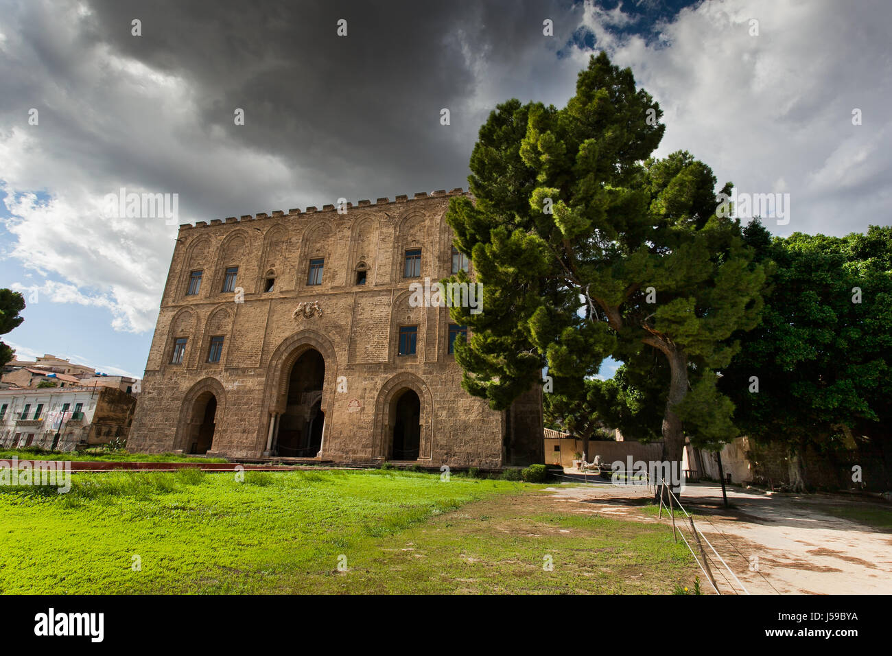 Islamic Architecture Italy Stock Photos & Islamic Architecture Italy ...