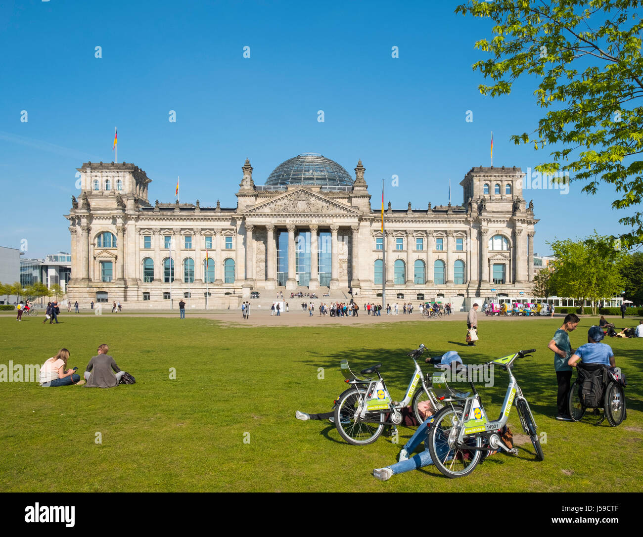 Reichstag Berlin 1945
