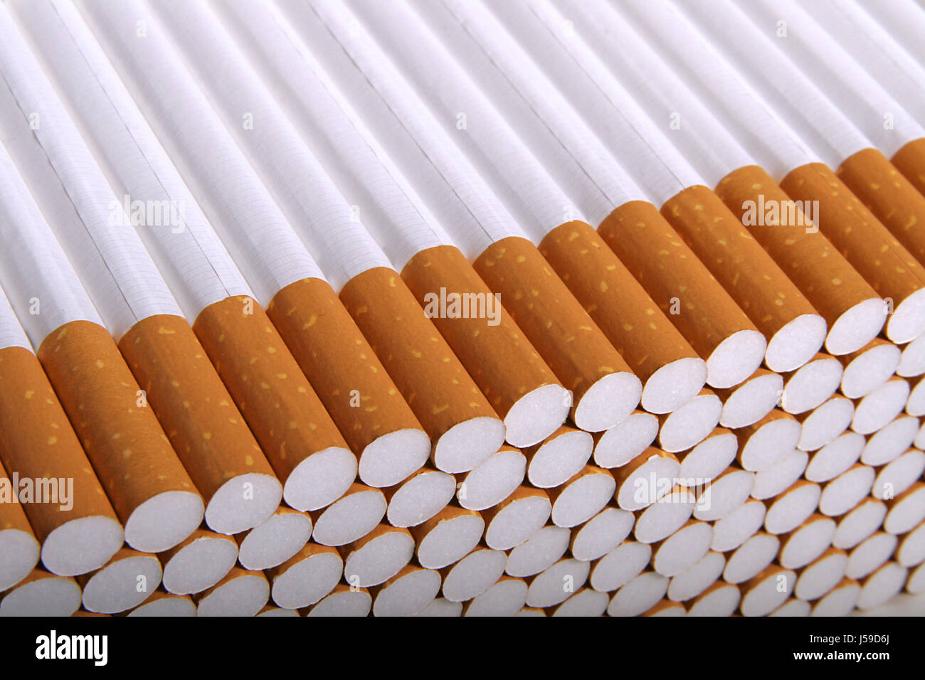Cork Tipped Cigarettes High Resolution Stock Photography and Images - Alamy