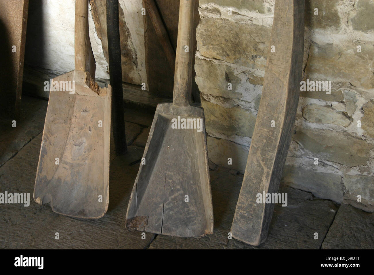 Holzwerkzeug hi-res stock photography and images - Alamy