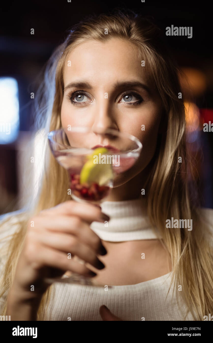 Woman with martini hi-res stock photography and images - Alamy