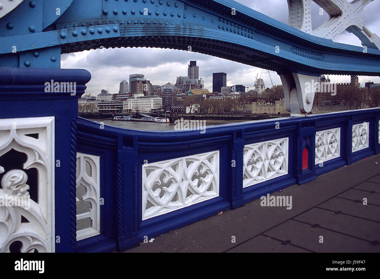 blue metropolis bridge processor bridge tourism sightseeing london ...