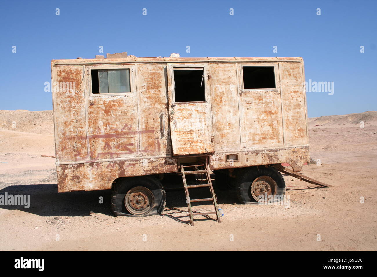 desert wasteland time expiration old-timer unsheltered ruin rust tooth ...