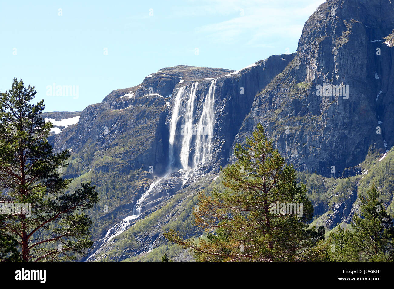 mountains summit waterfall norway climax peak mountain scenery ...