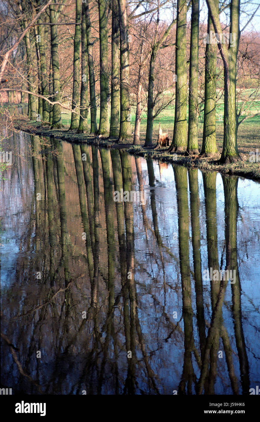 Shoreline stabilization hi-res stock photography and images - Alamy