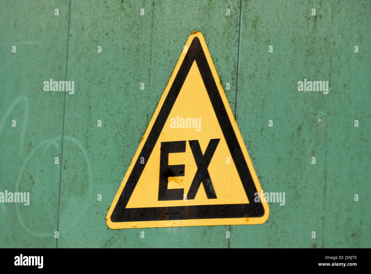 sign signal hint warning warning signal stickers sticker pointing ...