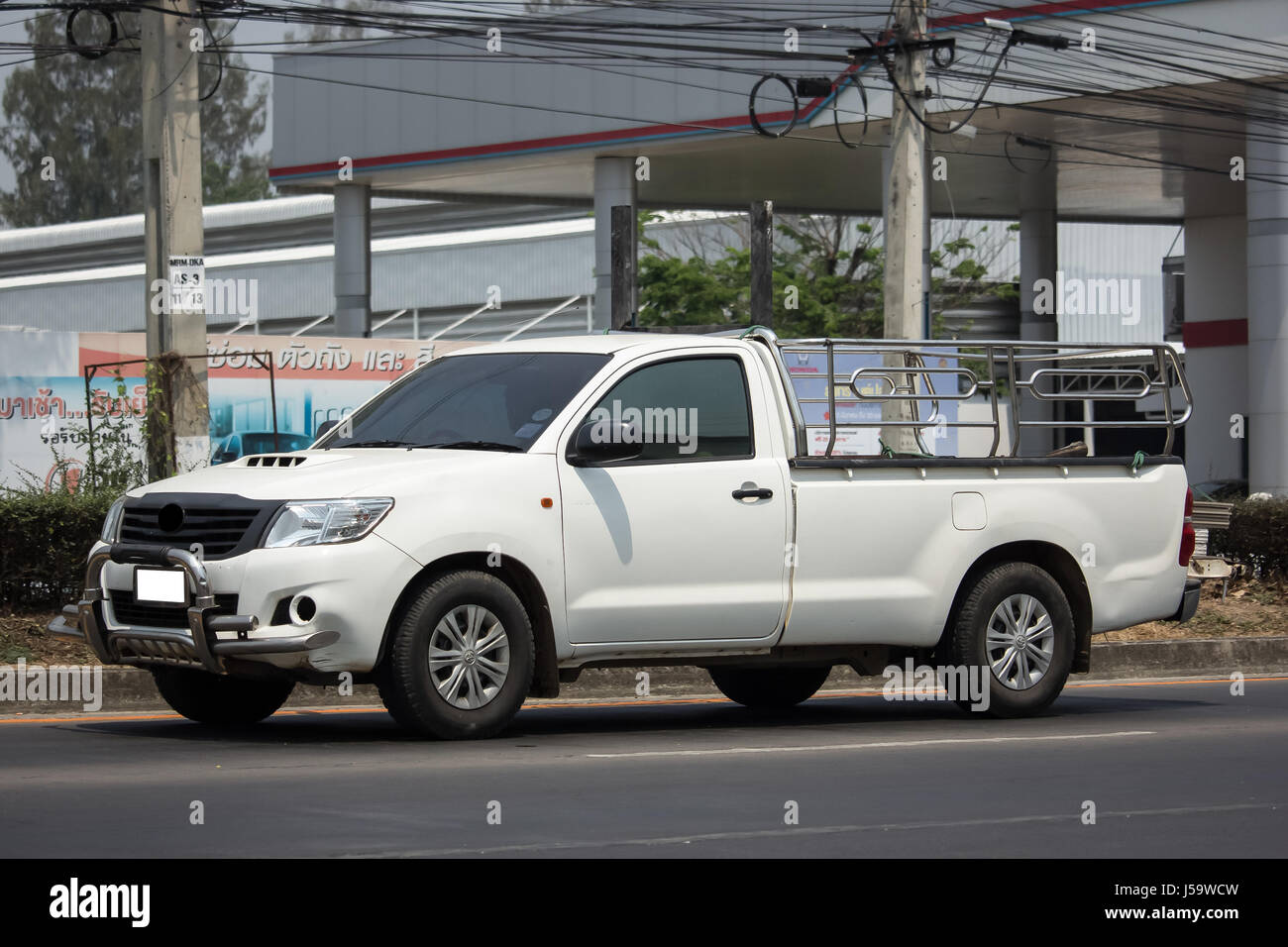 Pick up truck on highway hi-res stock photography and images - Alamy