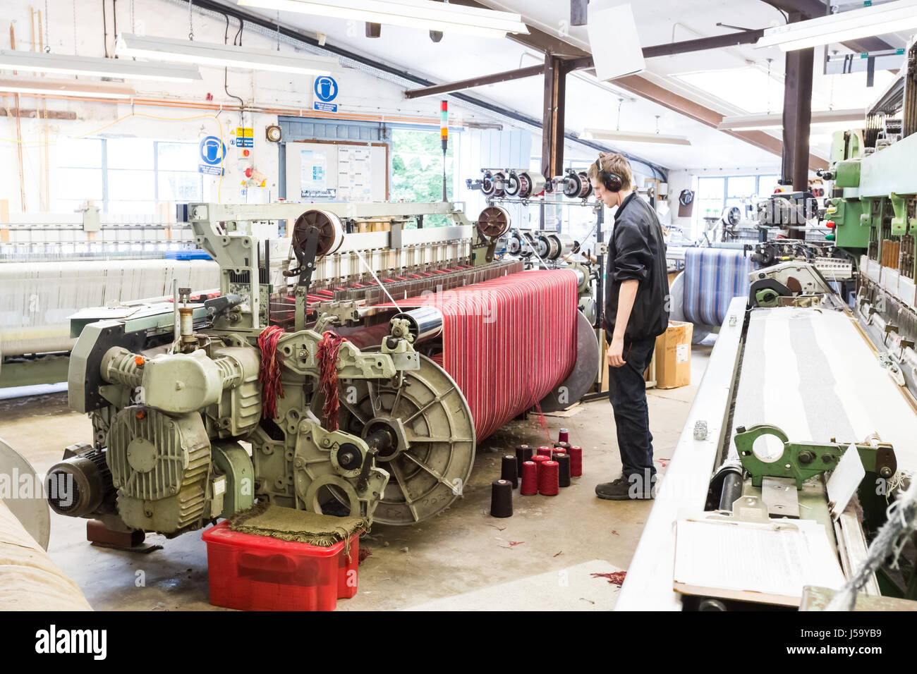 Industrial loom hi-res stock photography and images - Alamy