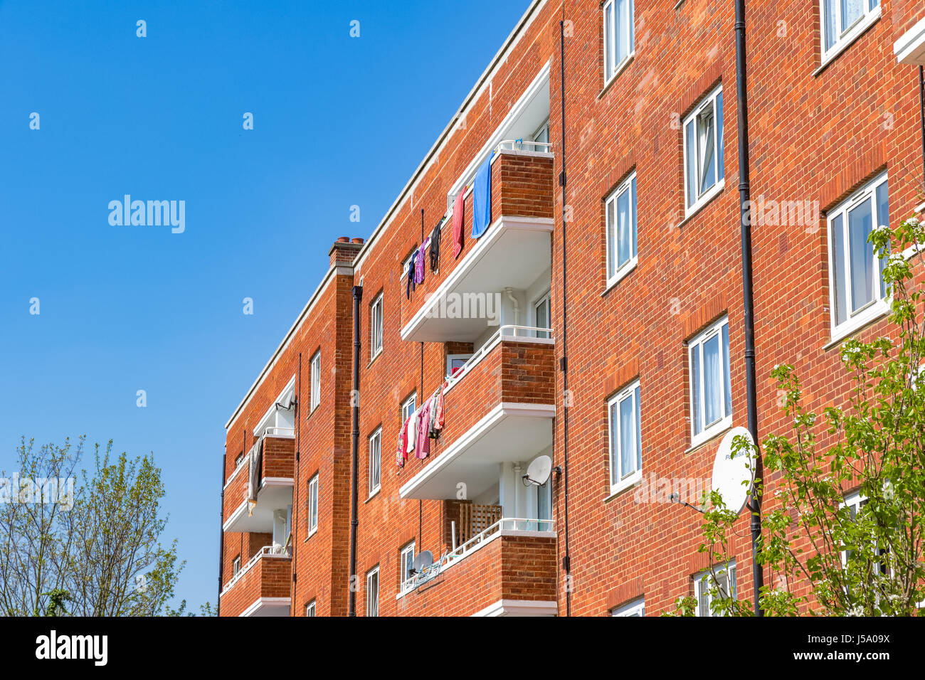 London social housing crisis hi-res stock photography and images - Alamy