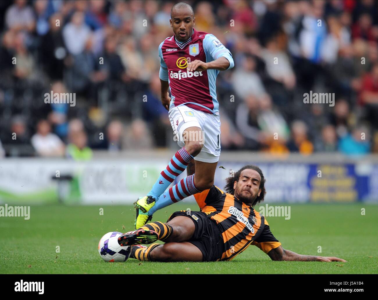 Fabian delph aston villa fc hi-res stock photography and images - Alamy