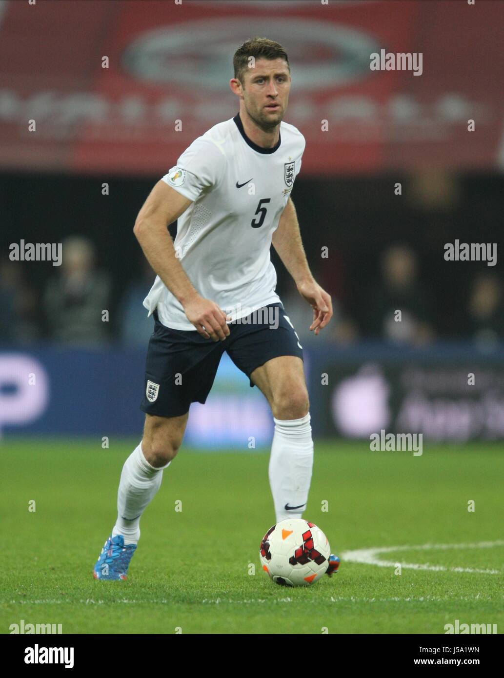 GARY CAHILL ENGLAND CHELSEA FC ENGLAND & CHELSEA FC WEMBLEY STADIUM ...