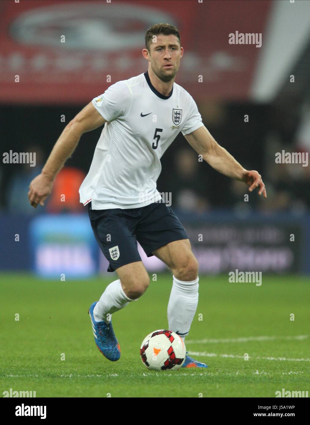 GARY CAHILL ENGLAND CHELSEA FC ENGLAND & CHELSEA FC WEMBLEY STADIUM ...