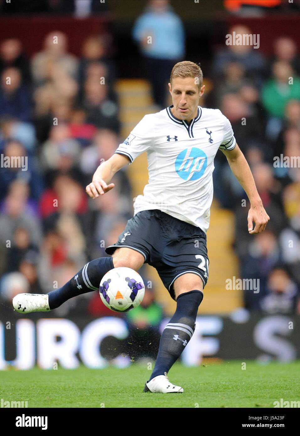 MICHAEL DAWSON TOTTENHAM HOTSPUR FC TOTTENHAM HOTSPUR FC VILLA PARK ...