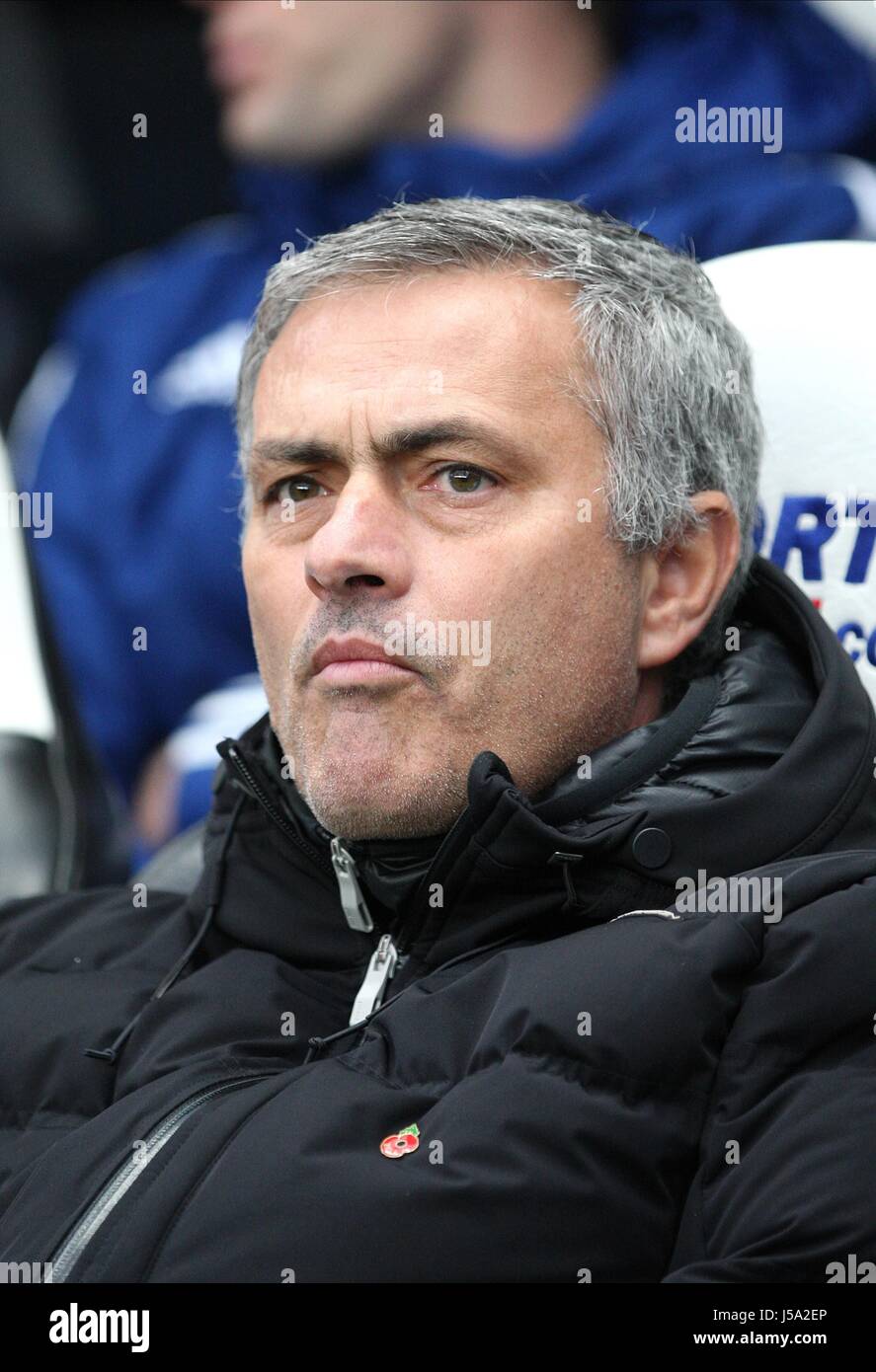 JOSE MOURINHO CHELSEA FC HEAD COACH CHELSEA FC HEAD COACH ST JAMES PARK ...
