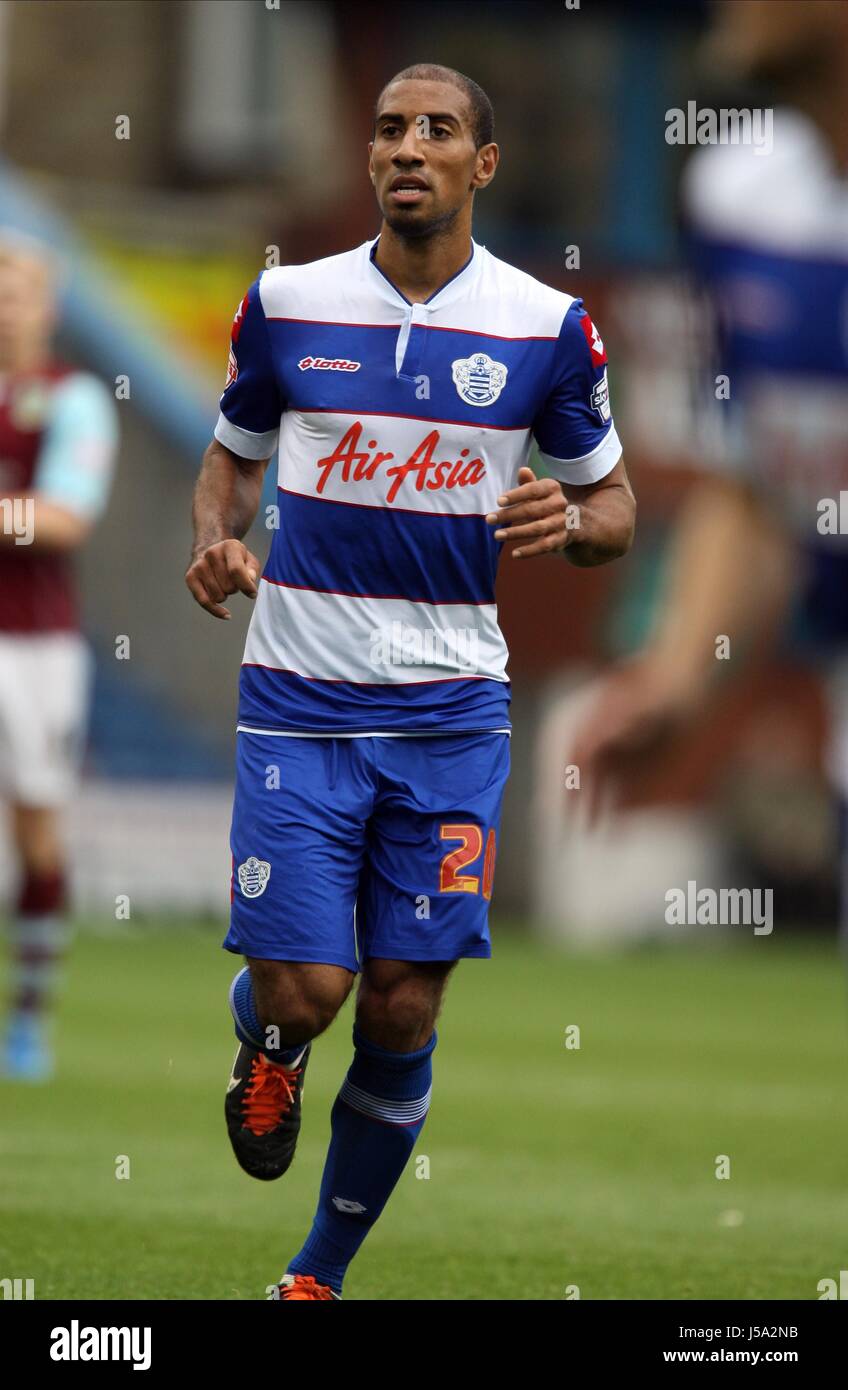 KARL HENRY QUEENS PARK RANGERS FC QUEENS PARK RANGERS FC TURF MOOR ...