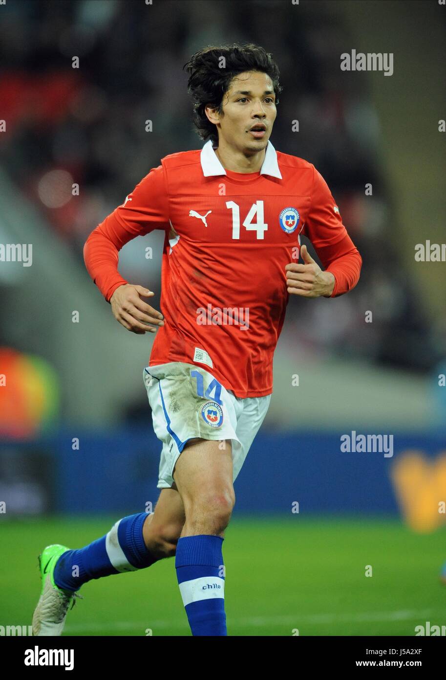 MATIAS FERNANDEZ CHILE WEMBLEY STADIUM LONDON ENGLAND 15 November 2013 ...