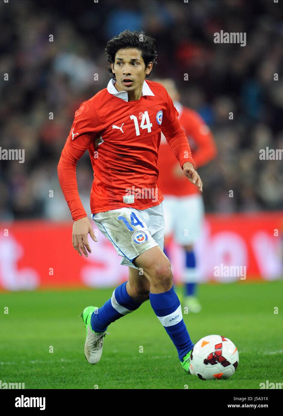 MATIAS FERNANDEZ CHILE CHILE WEMBLEY STADIUM LONDON ENGLAND 15 November ...