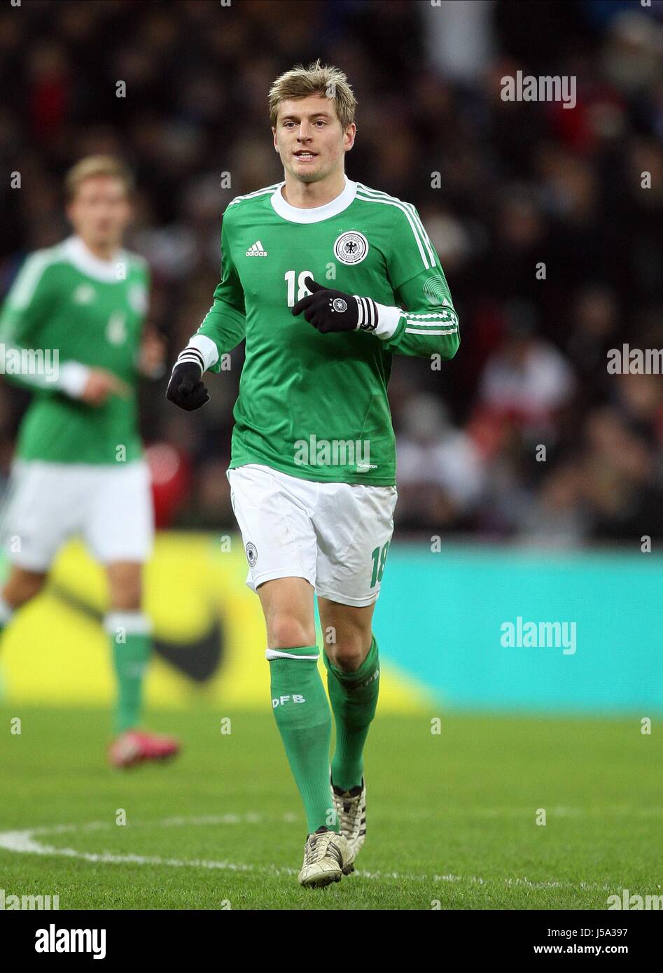 TONI KROOS GERMANY BAYERN MUNICH FC GERMANY & BAYERN MUNICH FC WEMBLEY ...