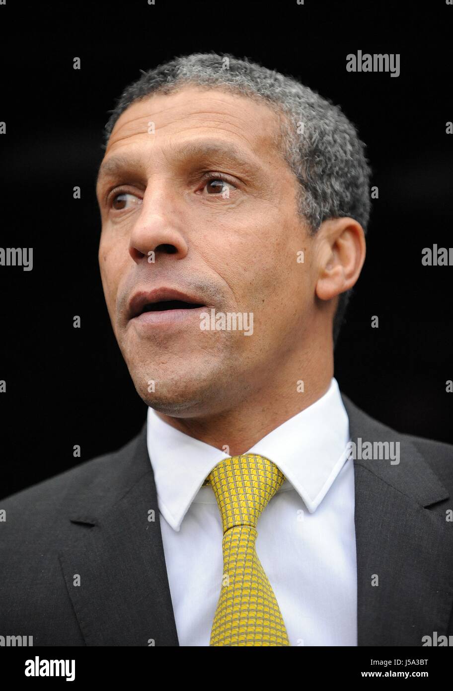 CHRIS HOUGHTON NORWICH CITY FC MANAGER NORWICH CITY FC MANAGER ST JAMES ...