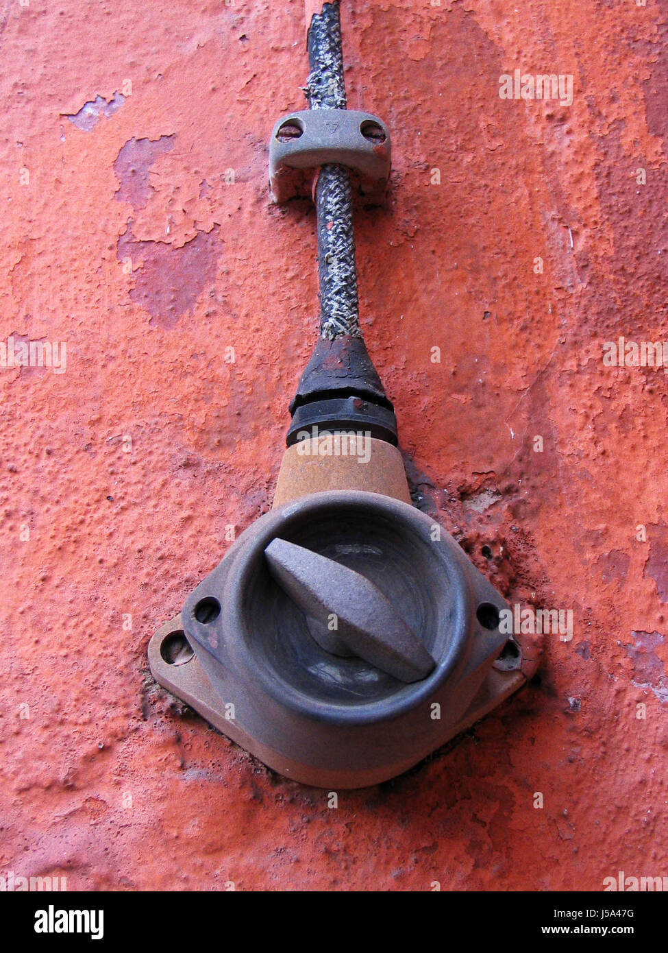 switch switch on light switch turn off cable current conduction old ...