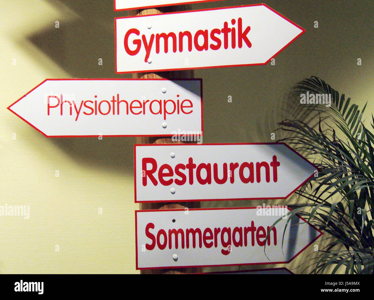 sign signal inside studio pillar sport gymnastics hint physiotherapy ...