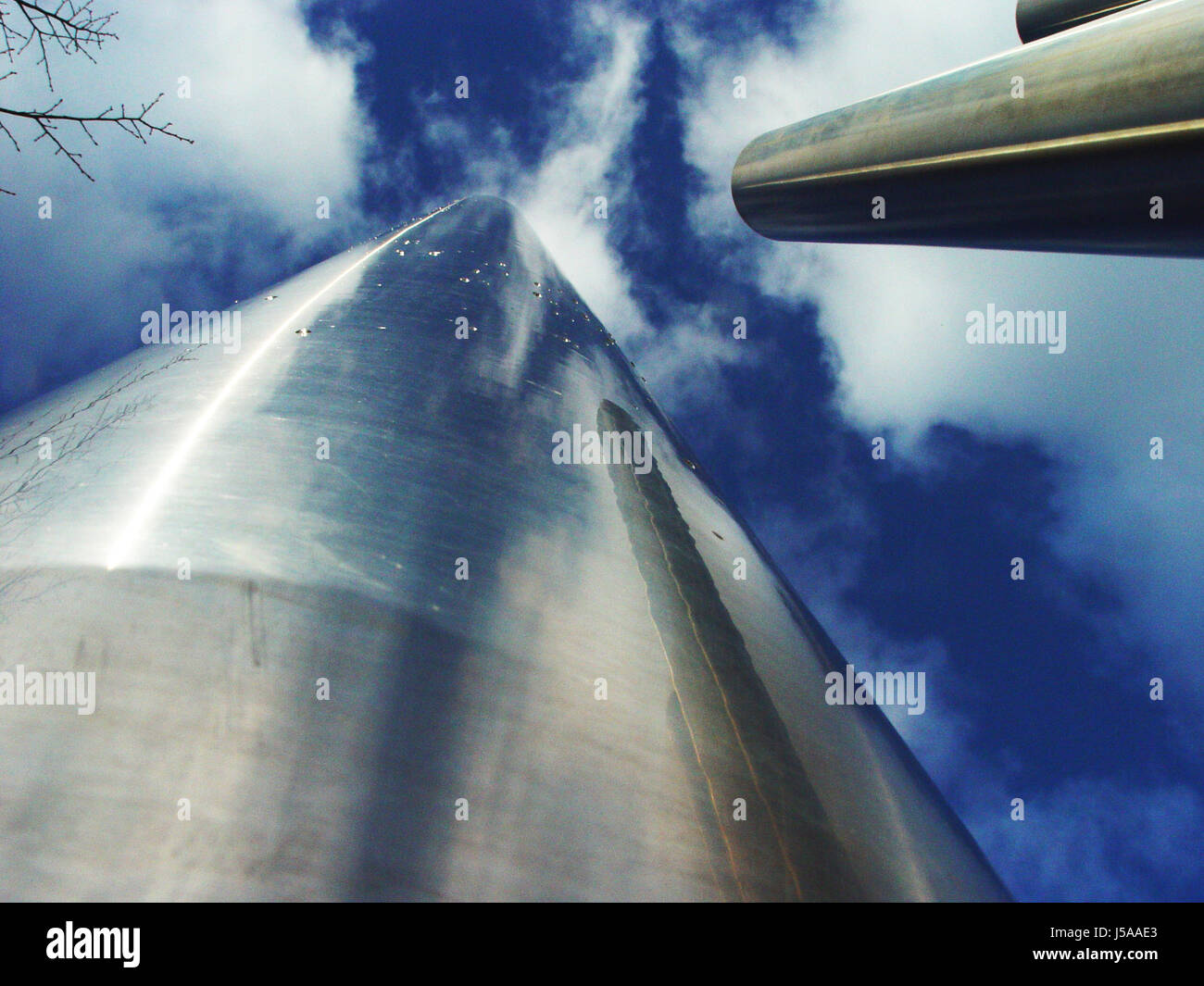 art modern modernity future columns metal style of construction ...